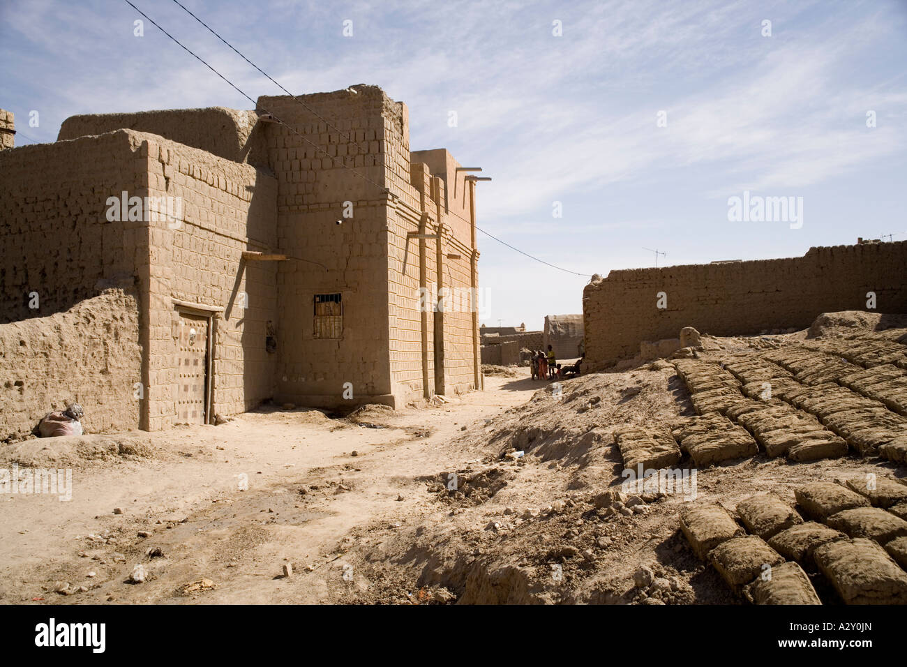 Mud bricks drying in the sun in Timbuktu, Mali, West Africa Stock Photo ...