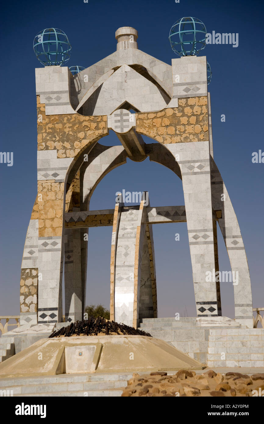 The Flame of Peace monument,Timbuktu,Mali,West africa Stock Photo - Alamy