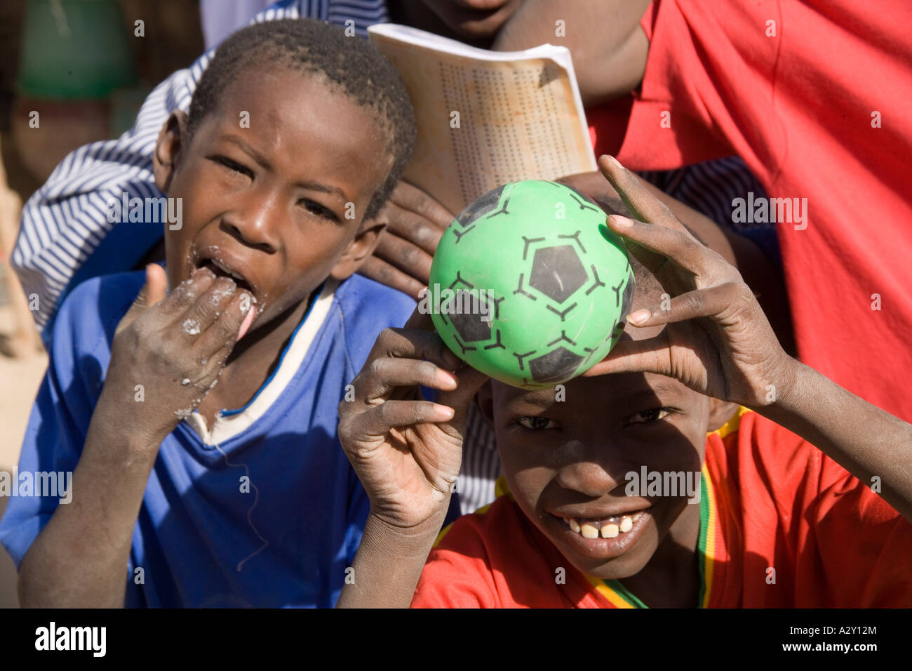 Tuareg children in Timbuktu, Mali, West Africa Stock Photo - Alamy
