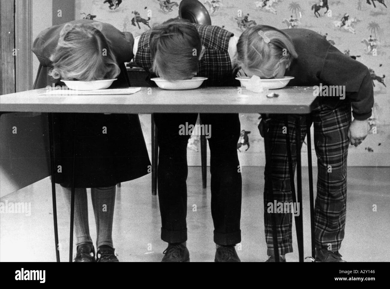 Kindersendung hi-res stock photography and images - Alamy