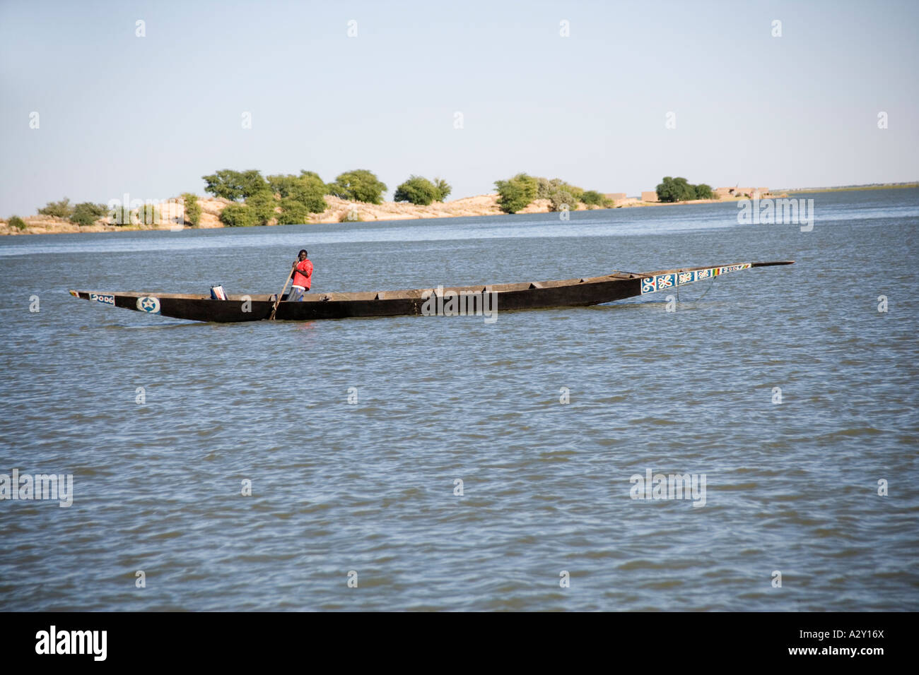 Pirogue on the Niger from the ferry on route from Mopti to Timbuktu ...