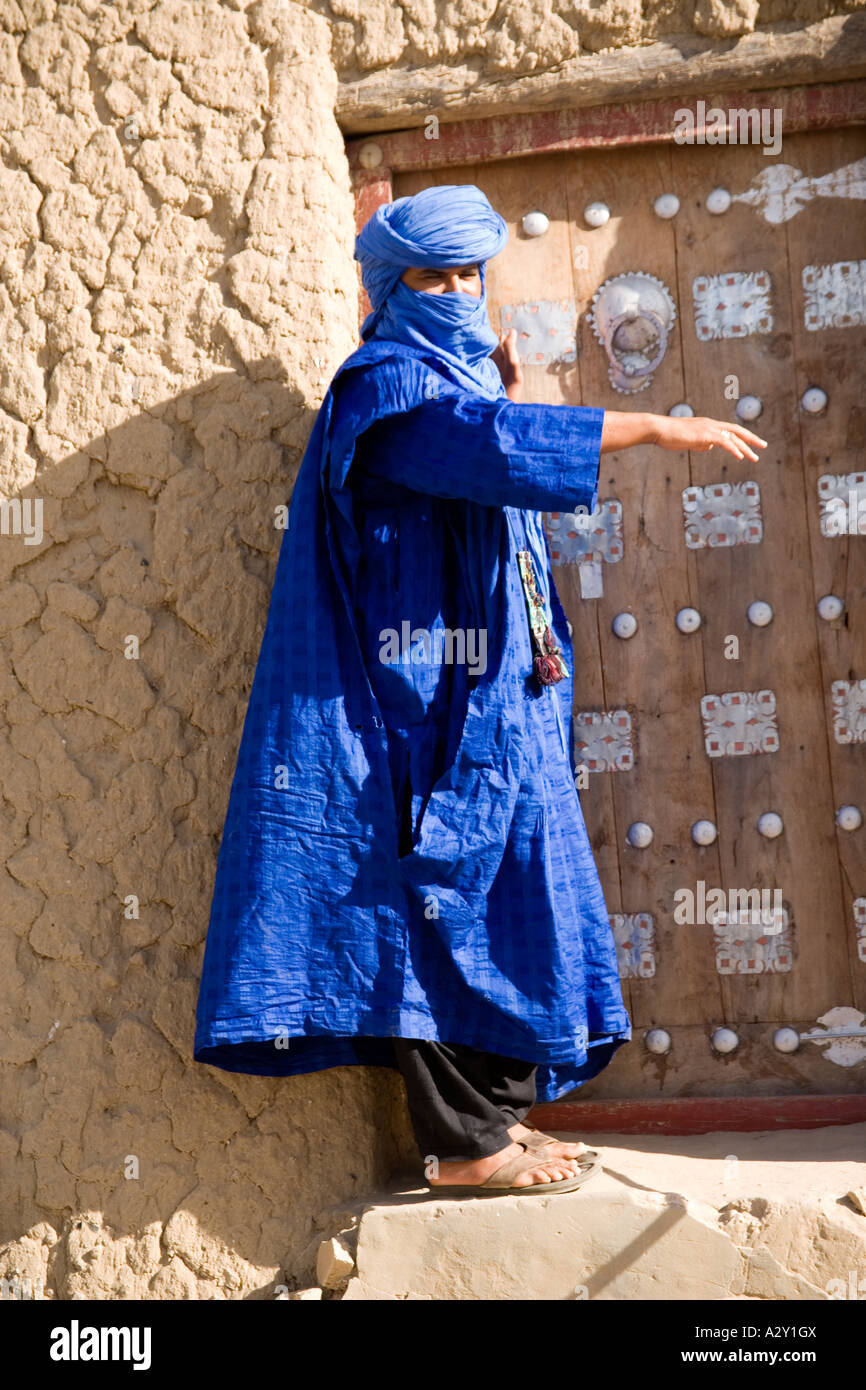 Tuareg man in Timbuktu, Mali, West Africa Stock Photo - Alamy