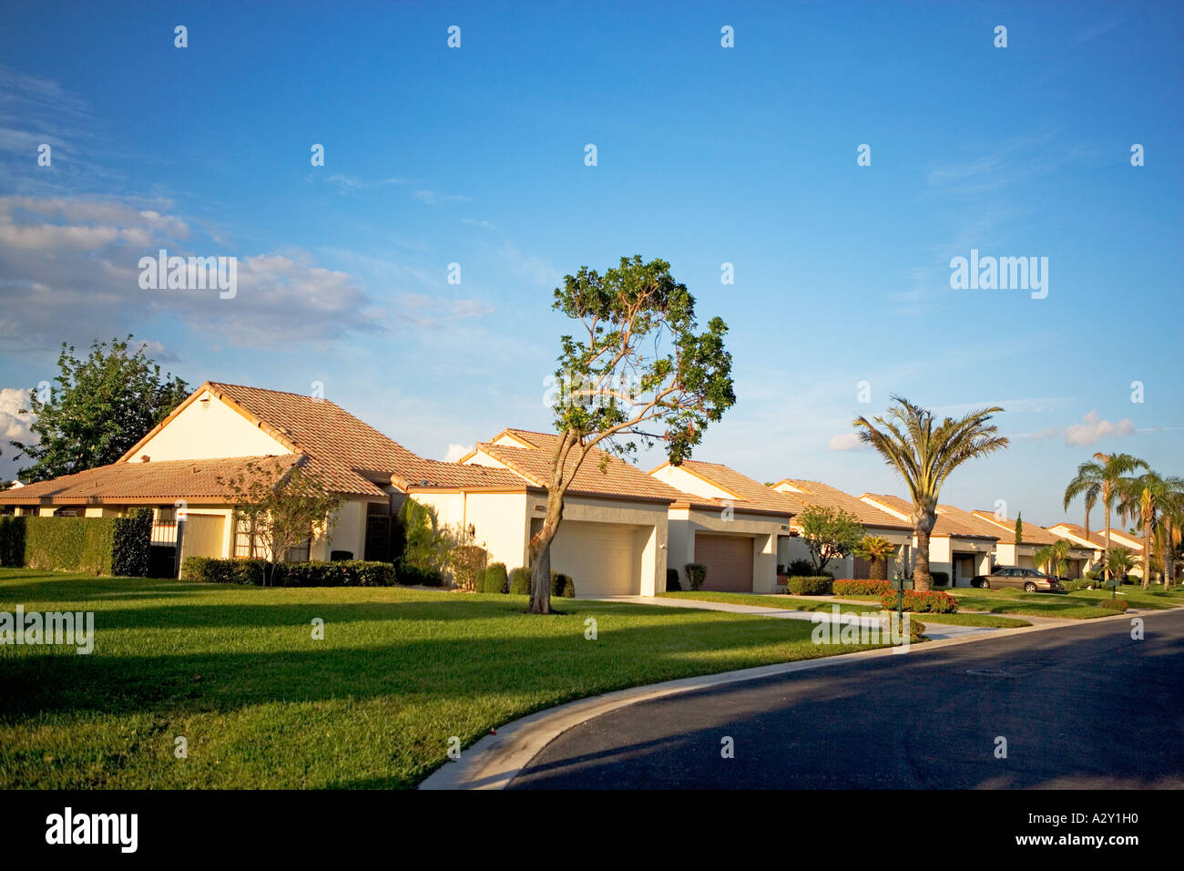 COMMUNITY, HOUSING, HOMES Stock Photo - Alamy