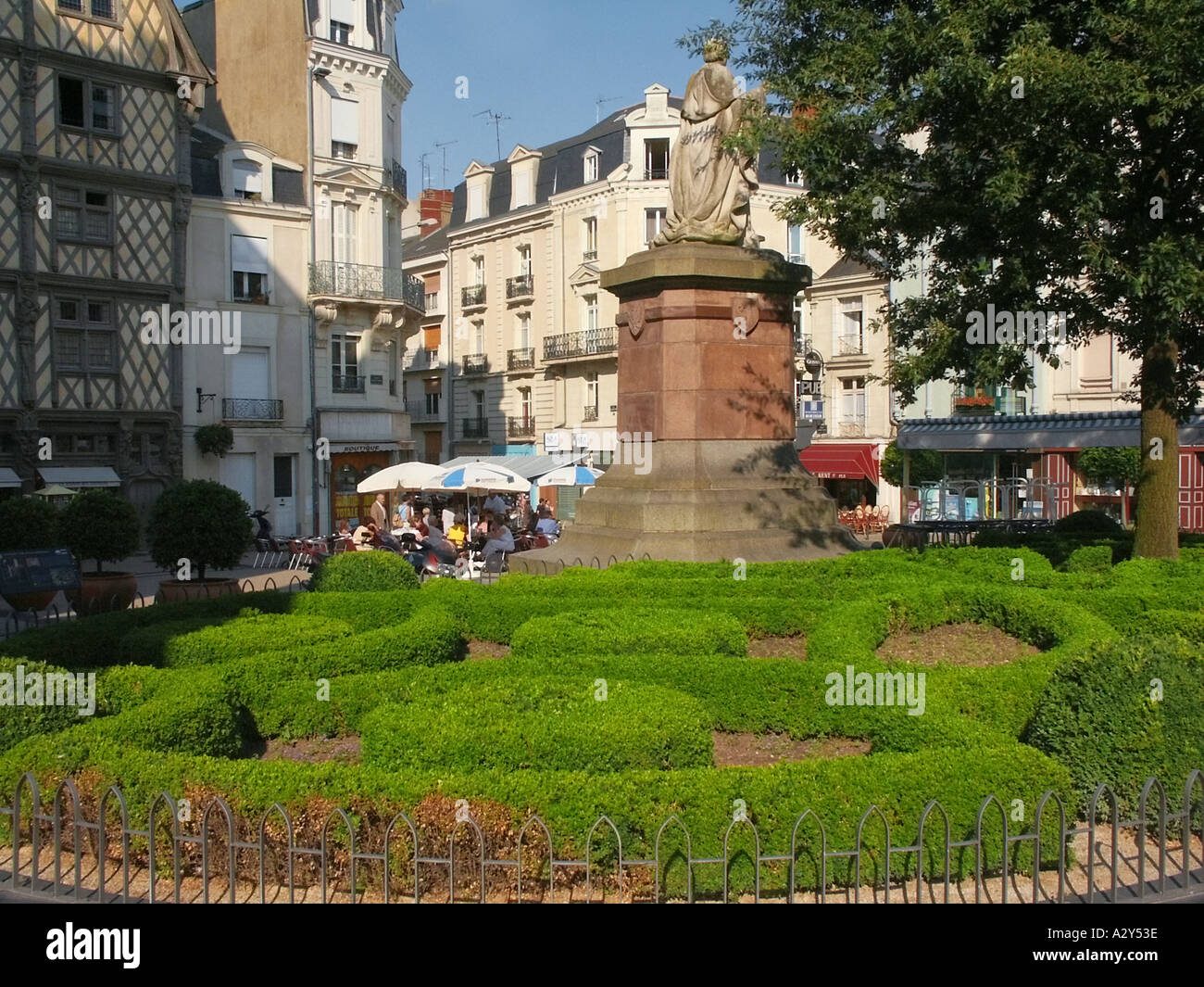 Freppel statue hi-res stock photography and images - Alamy