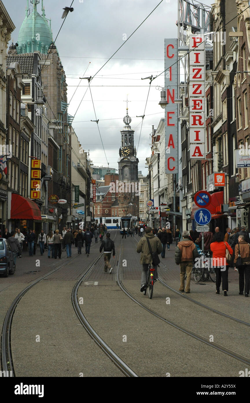 Busy pedestrian street amsterdam holland hi-res stock photography and ...