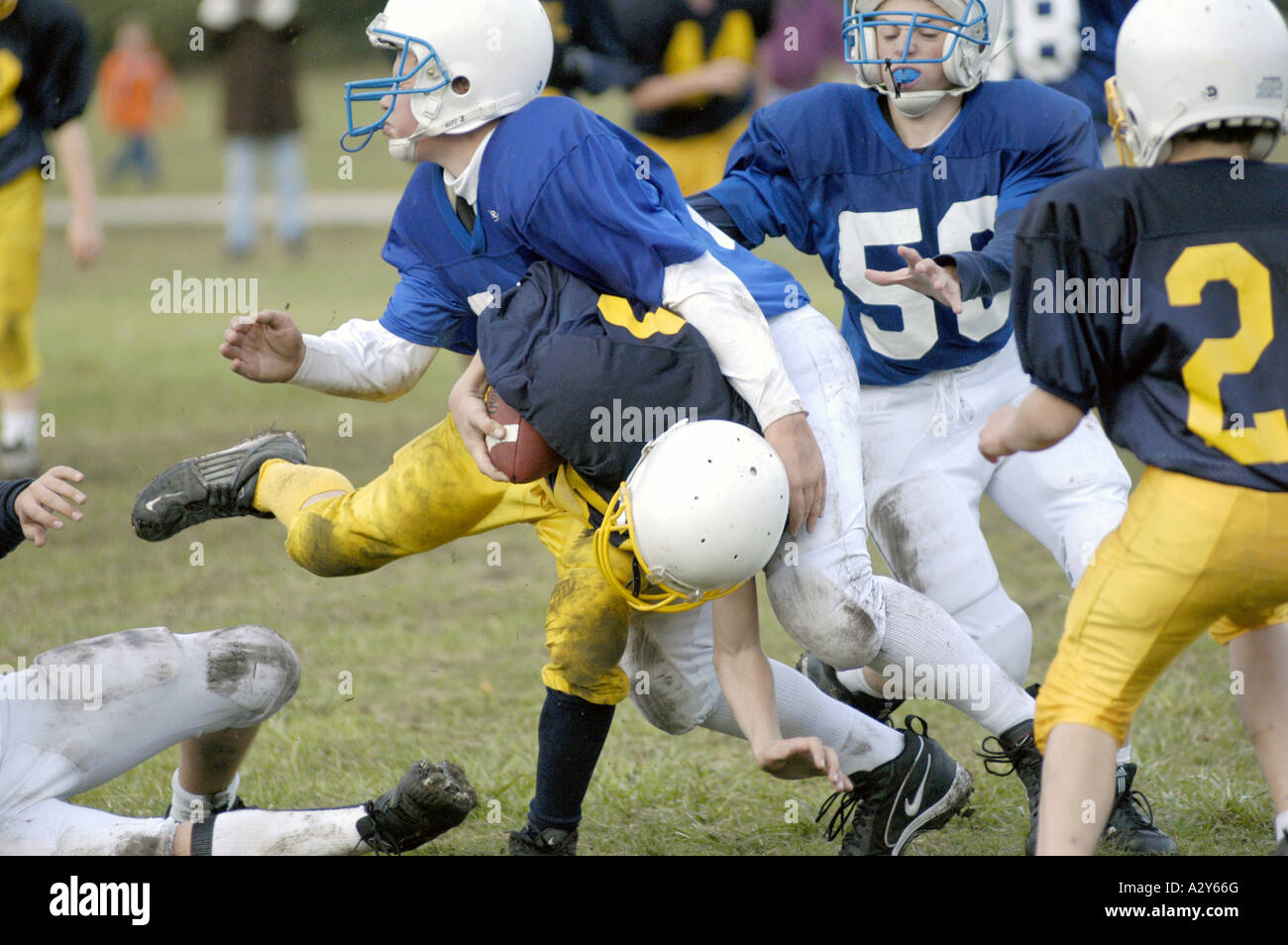 Middle School Football Team High Resolution Stock Photography and ...