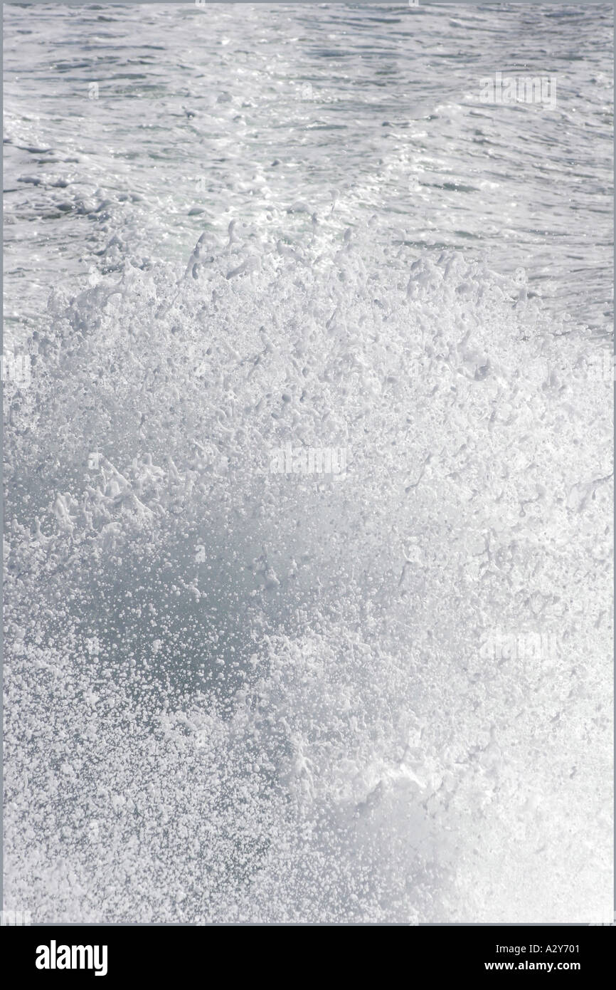 Water splash from back boat hi-res stock photography and images - Alamy