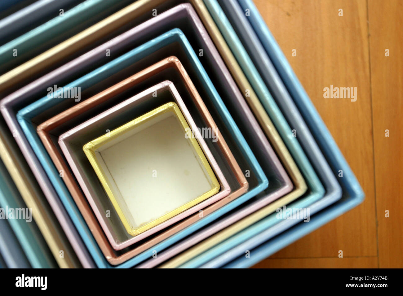 box unreal image shadow vision phantom pattern design print labyrinth ...