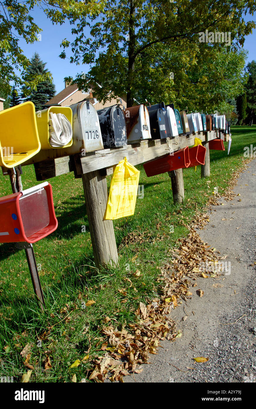 Rural mail carrier hi-res stock photography and images - Alamy
