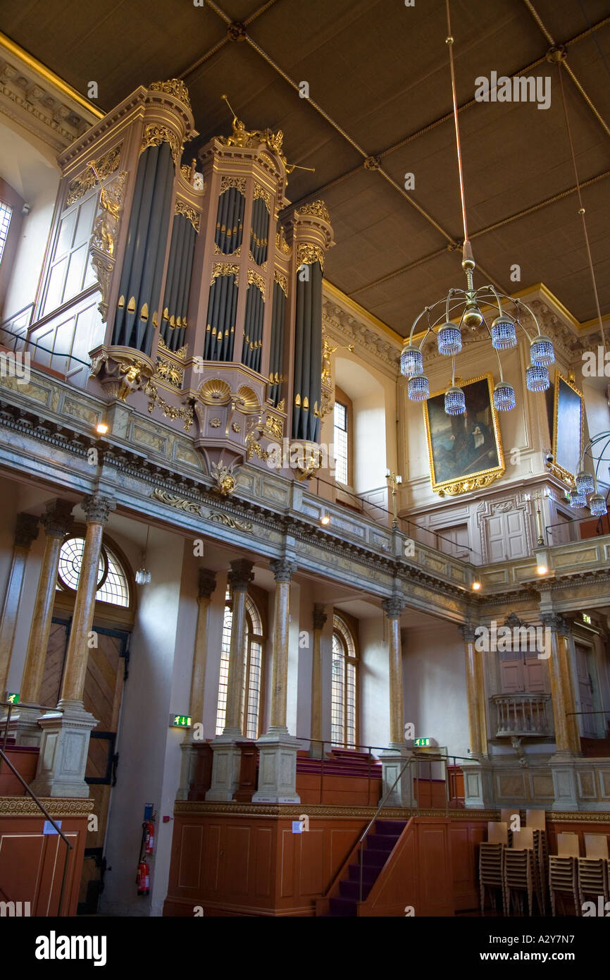 Interior of sheldonian theatre hi-res stock photography and images - Alamy