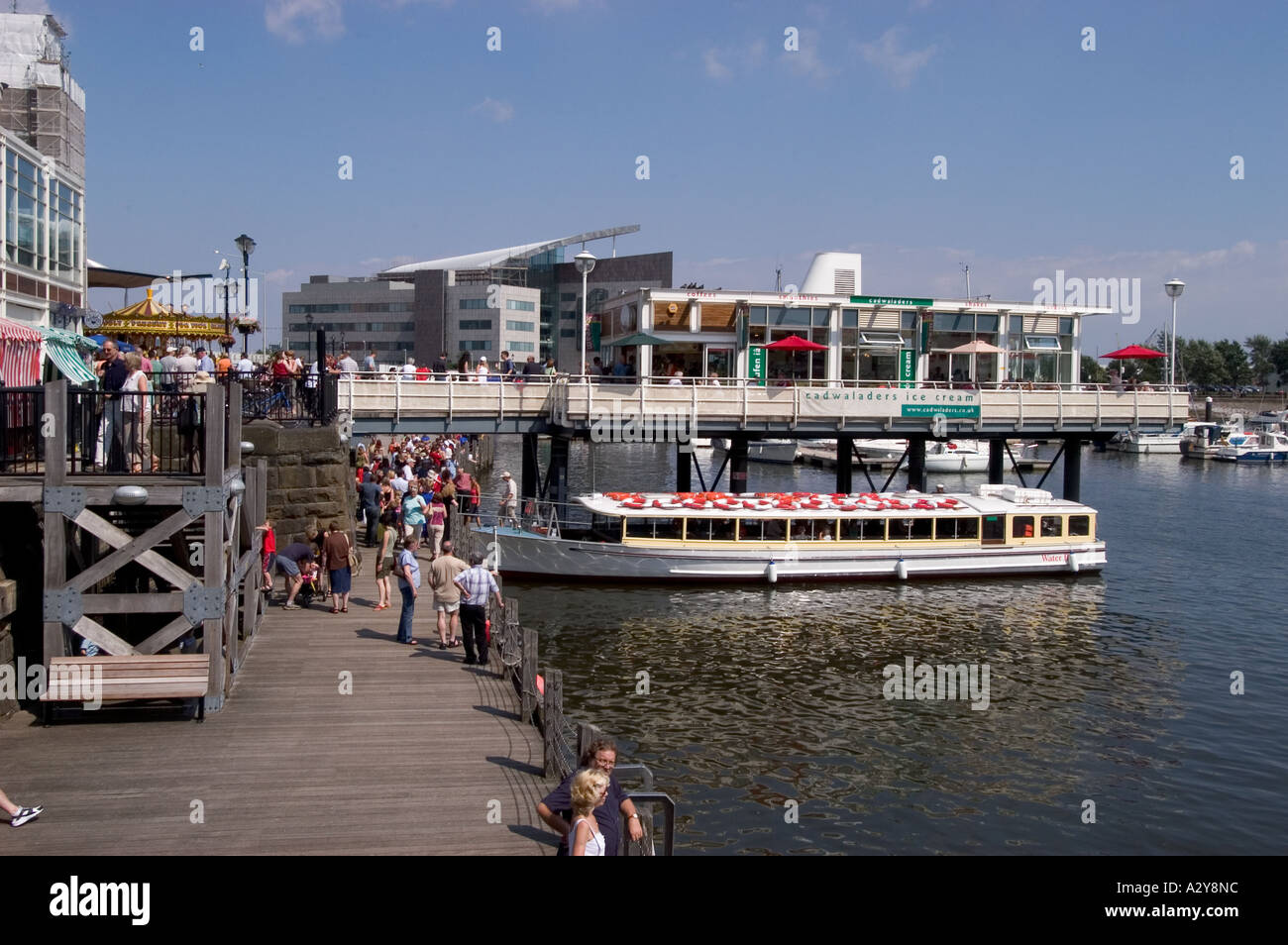 Water Bus Mermaid Quay Cardiff Bay South Wales Stock Photo - Alamy