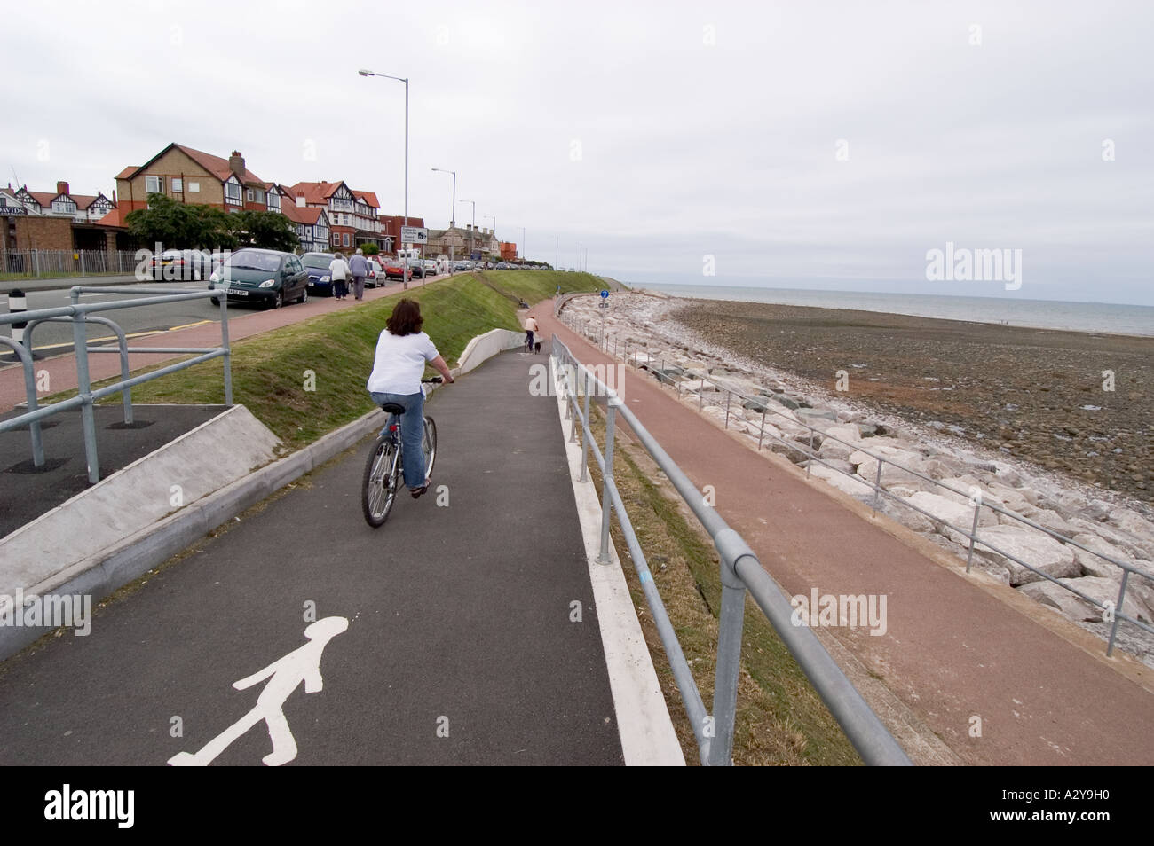 North wales coastal cycle path hi-res stock photography and images - Alamy