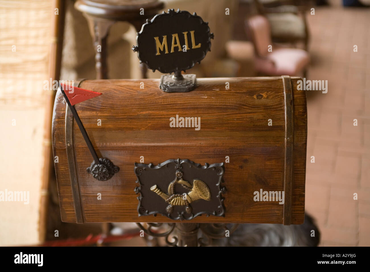 Old mail box Stock Photo - Alamy
