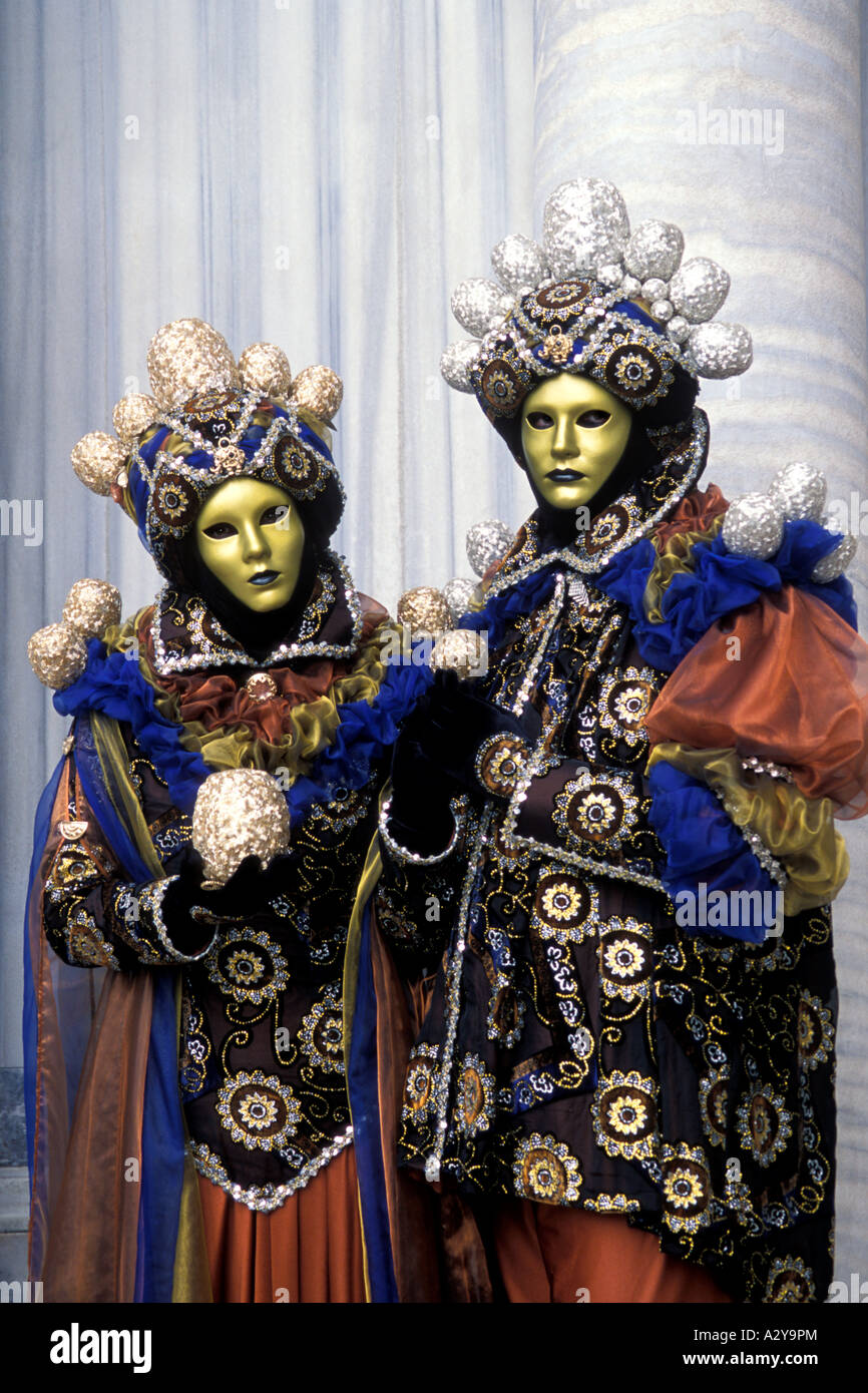 Pair of Colorful Costumes at Carnevale in Venice, Italy Stock Photo - Alamy