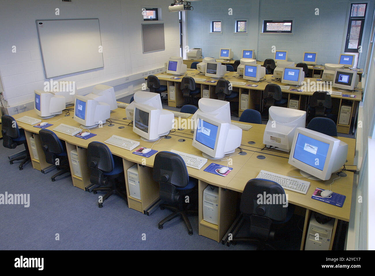 Computer suite in technology school North London GB Stock Photo - Alamy