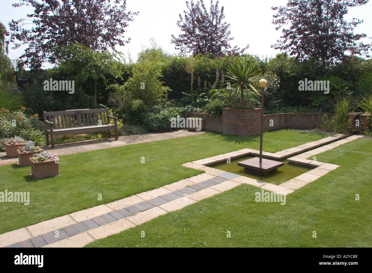 Garden at Capel Manor College Enfield Middlesex uk Stock Photo - Alamy