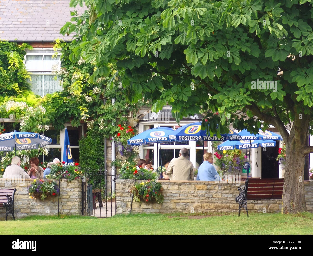 Alcester pub hi-res stock photography and images - Alamy