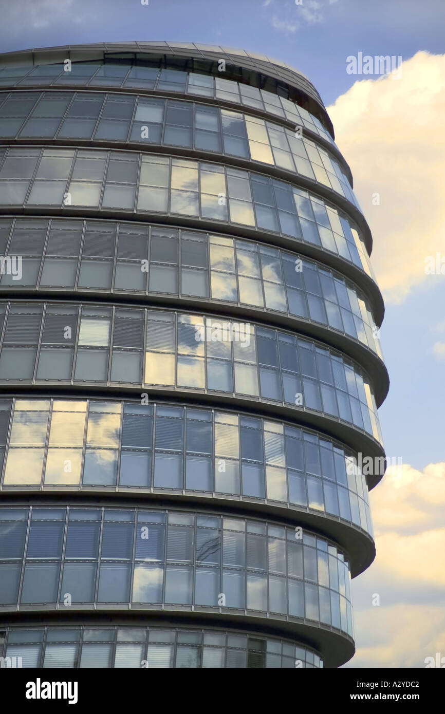 london assembly building Stock Photo - Alamy