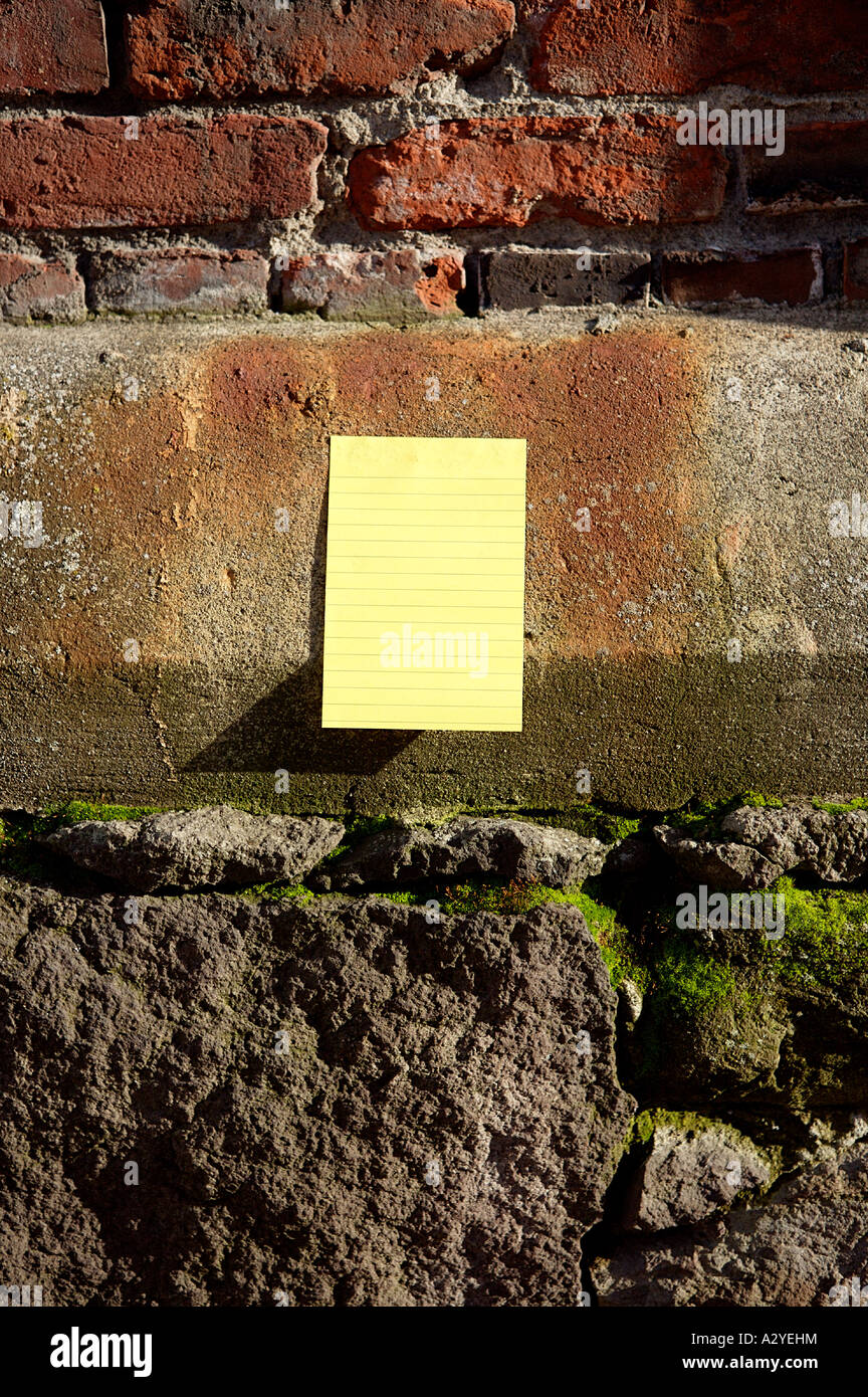 post it blank sign Stock Photo - Alamy
