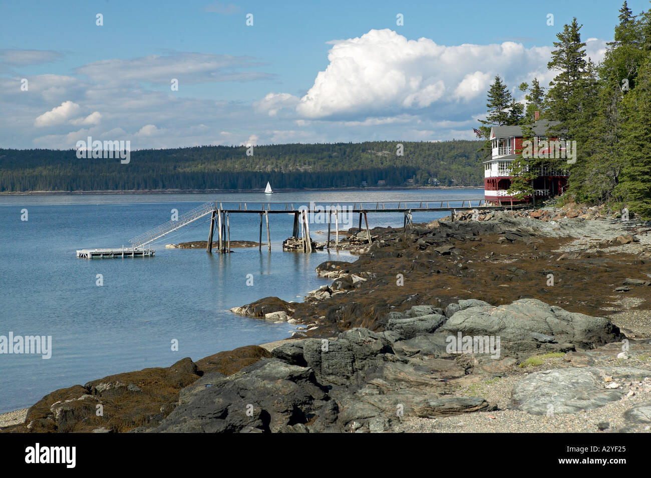 New England Inn seascape Stock Photo - Alamy