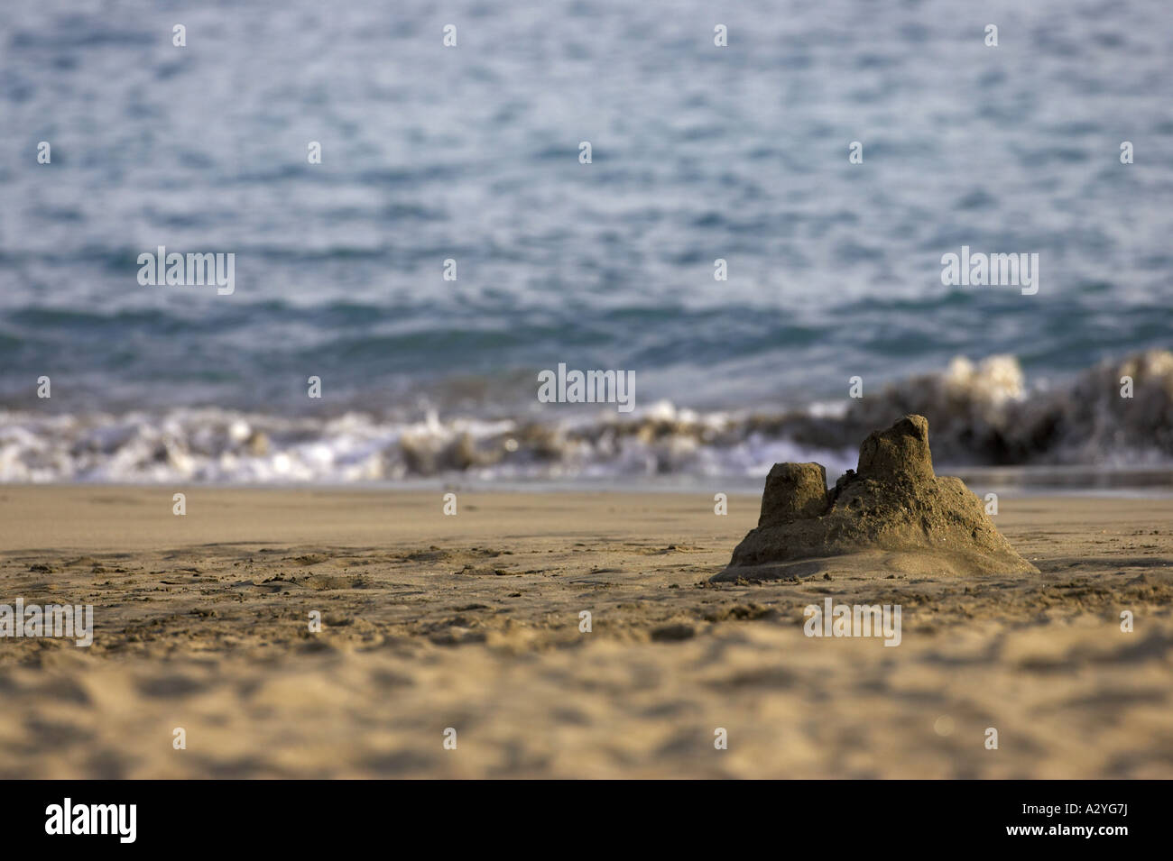 Collapsed sand castle hi-res stock photography and images - Alamy
