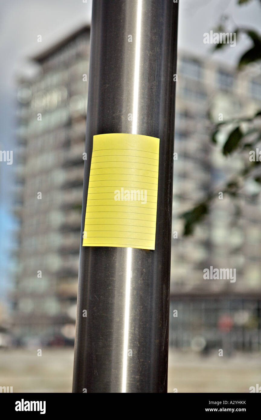 note blank sign post it Stock Photo - Alamy