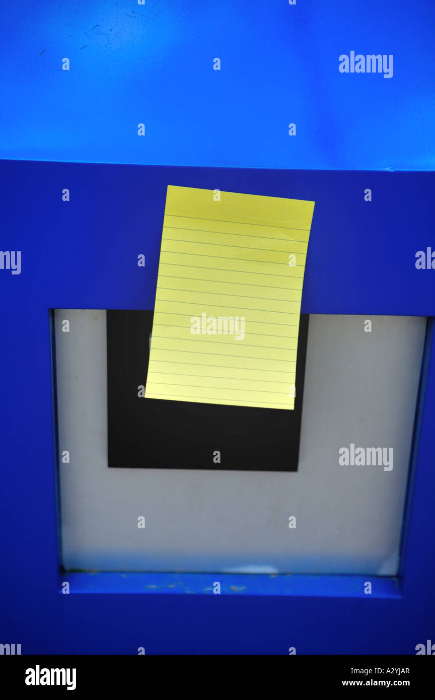 note blank sign post it Stock Photo - Alamy