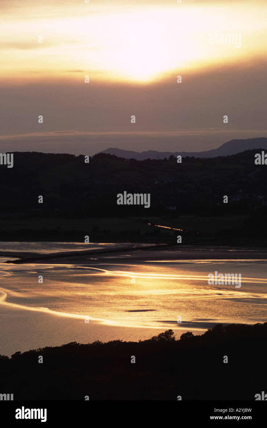 Sunset over Morecambe Bay (the Kent Estuary). From Arnside, Cumbria ...