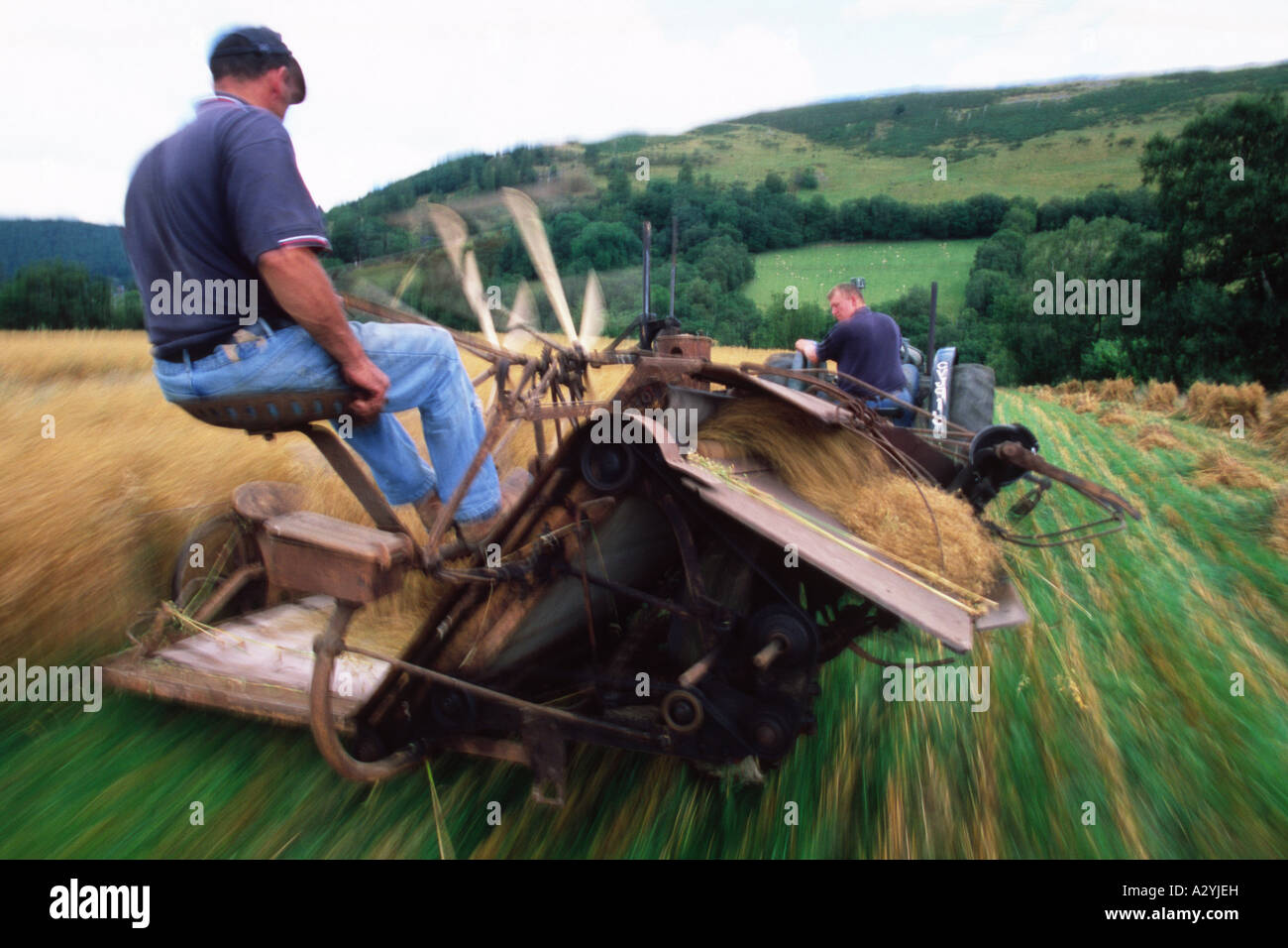 Binder farm hi-res stock photography and images - Alamy