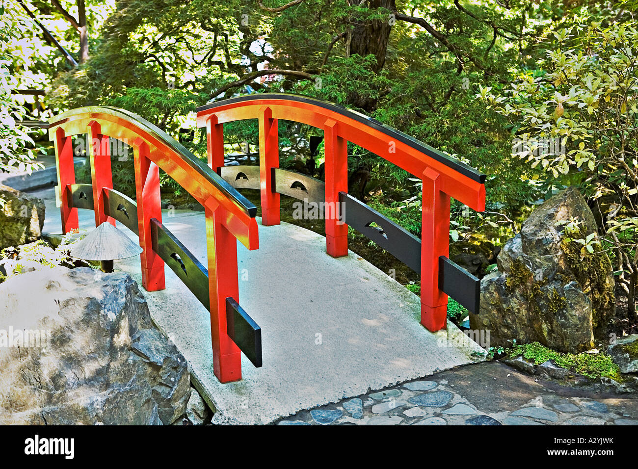 Bridge japanese garden butchart gardens hi-res stock photography and ...