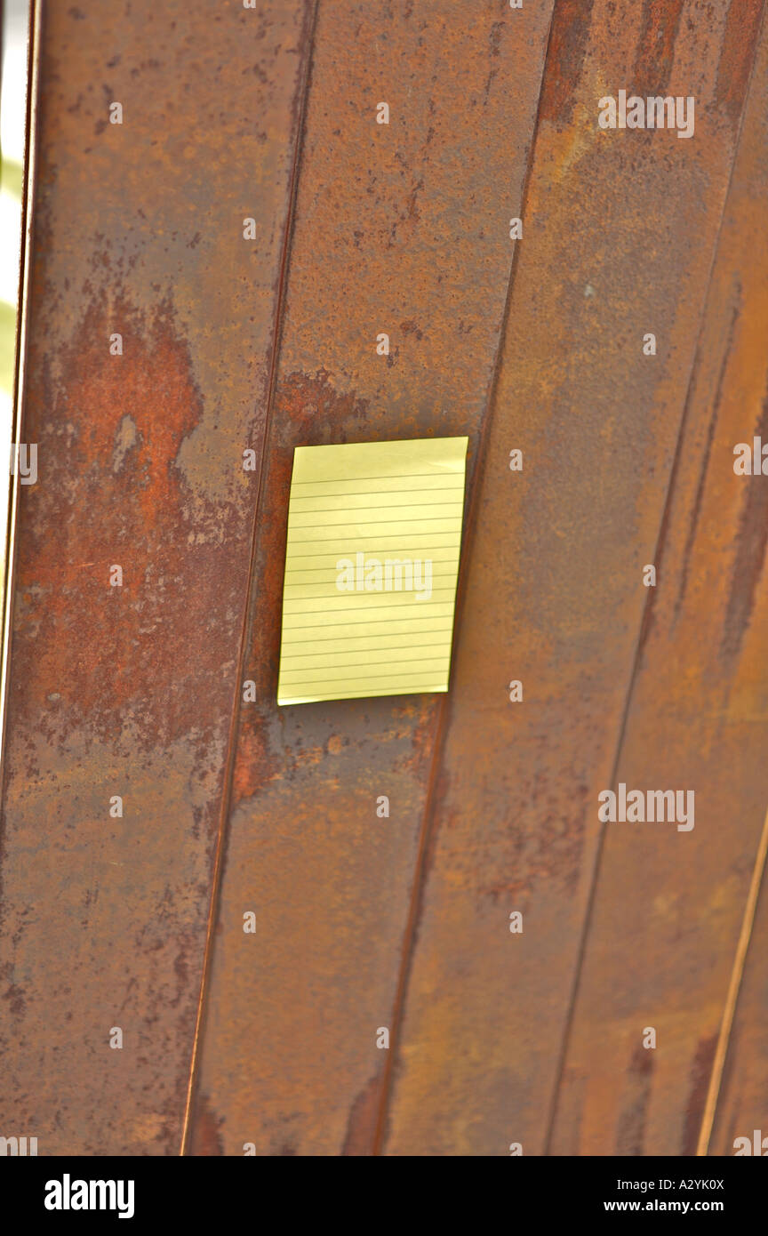 note blank sign Stock Photo - Alamy