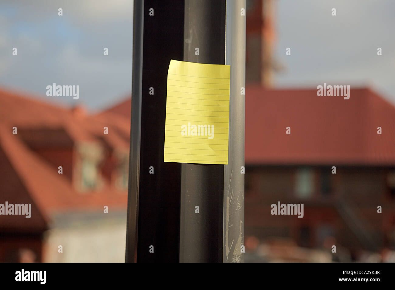 post it notepad blank note Stock Photo - Alamy