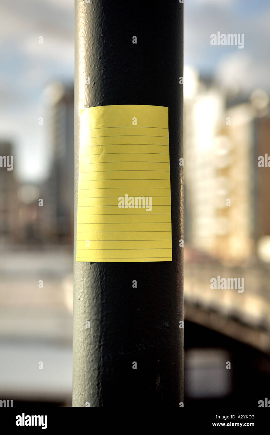 post it notepad blank note Stock Photo - Alamy