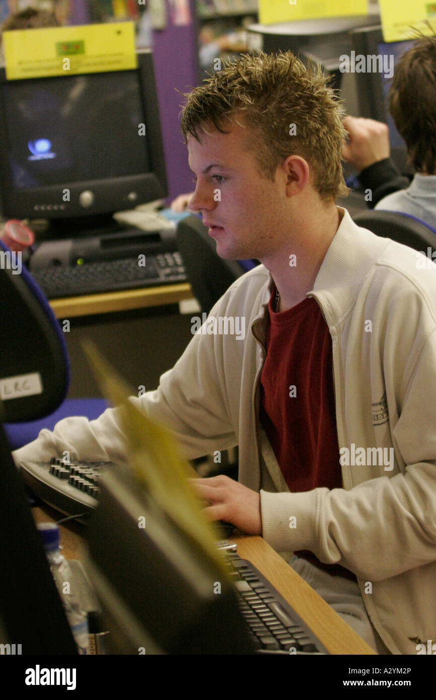 Btec student hi-res stock photography and images - Alamy