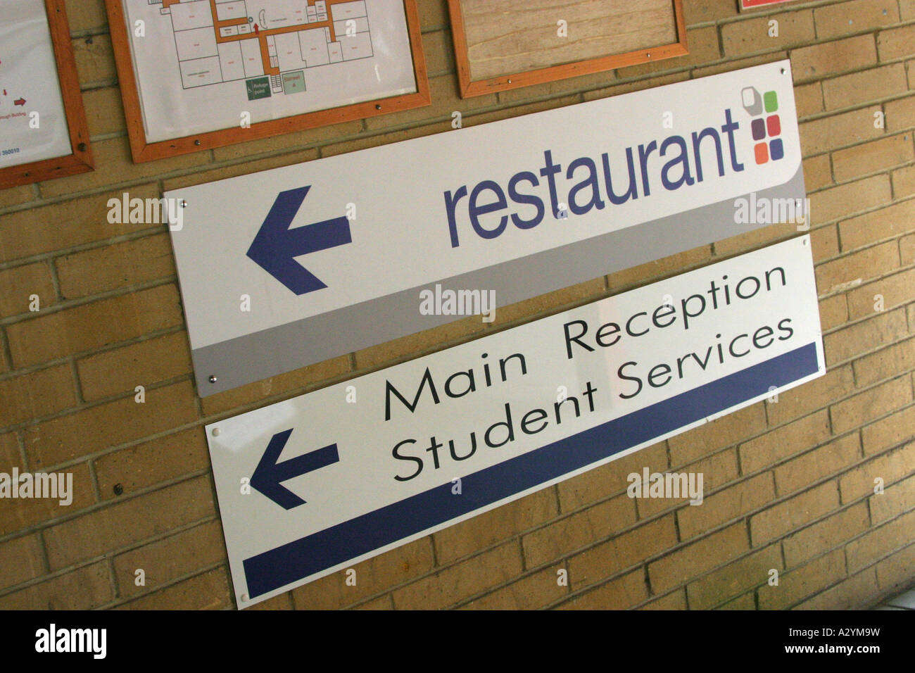 Main reception and student services sign at college hi-res stock ...
