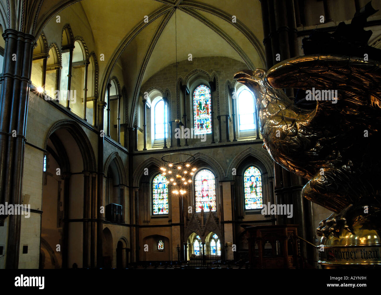 Interior of rochester cathedral hi-res stock photography and images - Alamy