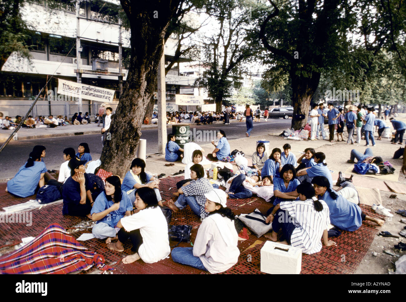 Sit strike hi-res stock photography and images - Alamy