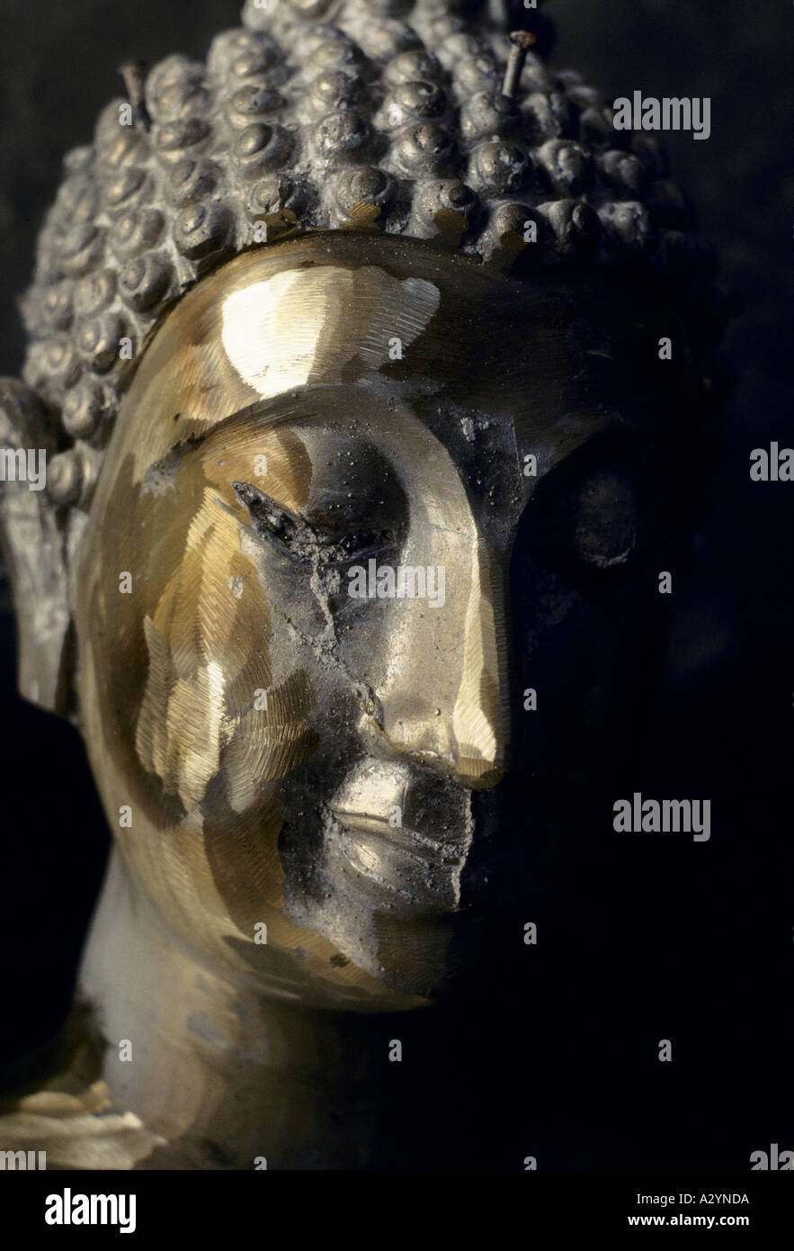 Cast brass hi-res stock photography and images - Alamy