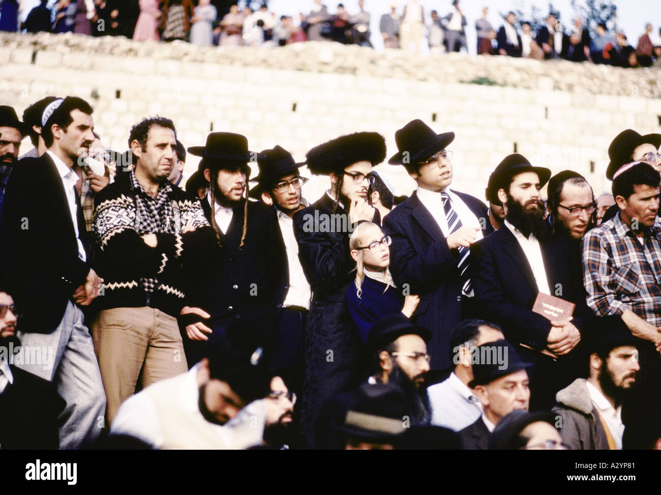 Hassidic jews hi-res stock photography and images - Alamy