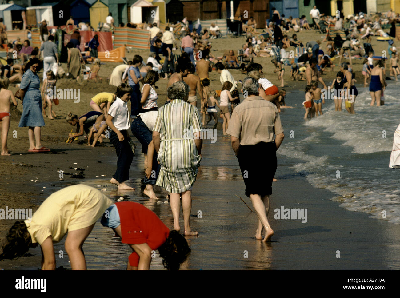 British seaside holiday vintage hi-res stock photography and images - Alamy