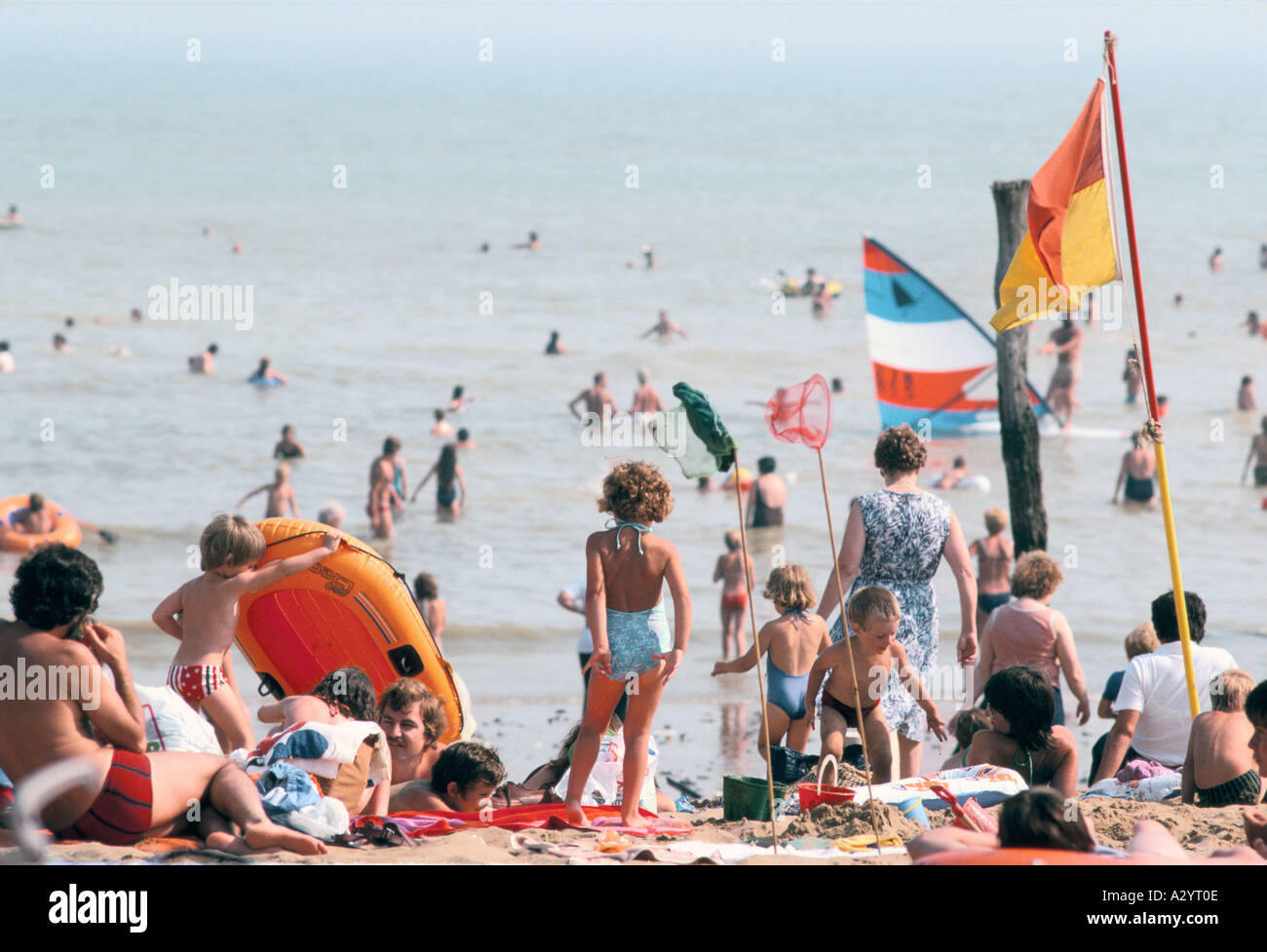 Seaside resort british summer hi-res stock photography and images - Alamy