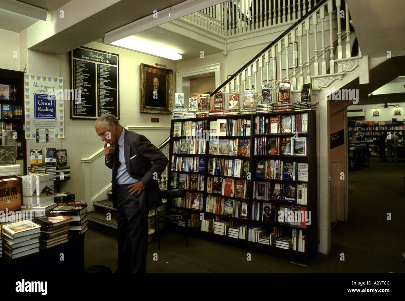 Hatchards bookshop piccadilly hi-res stock photography and images - Alamy