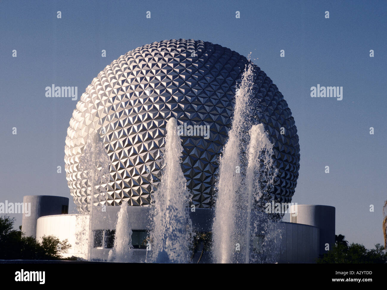 Epcot centre hi-res stock photography and images - Alamy