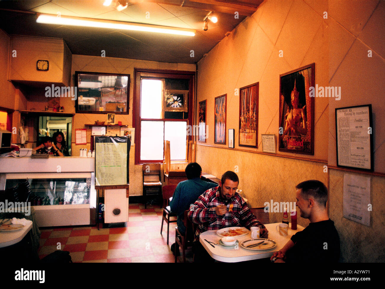 Cafe chiswick hi-res stock photography and images - Alamy
