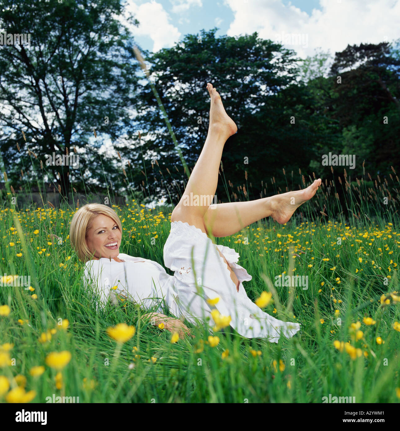 Reclining with one leg raised hi-res stock photography and images - Alamy