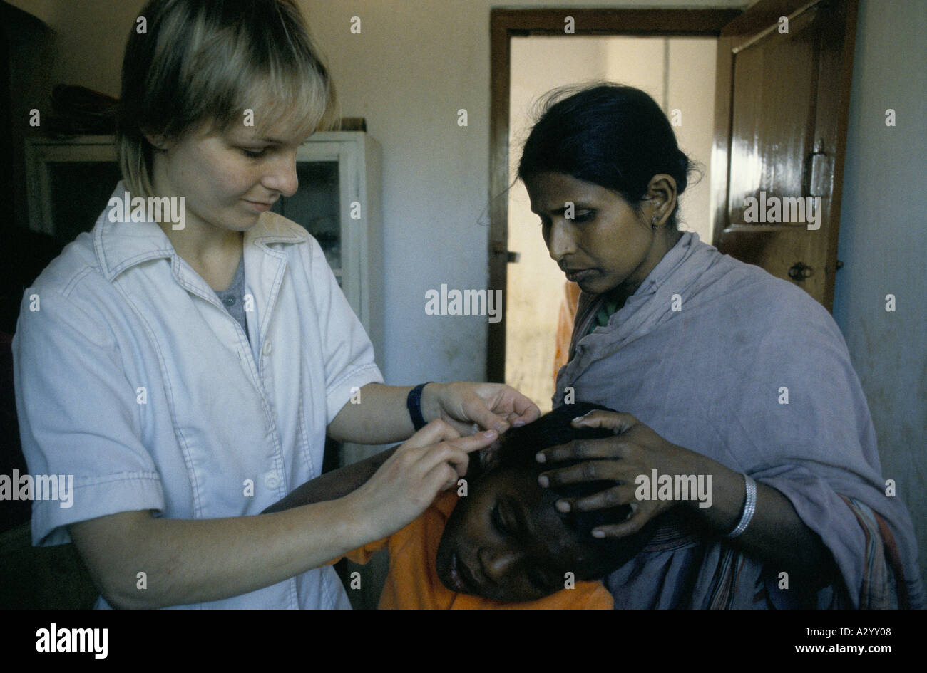 Orphanage children hi-res stock photography and images - Alamy