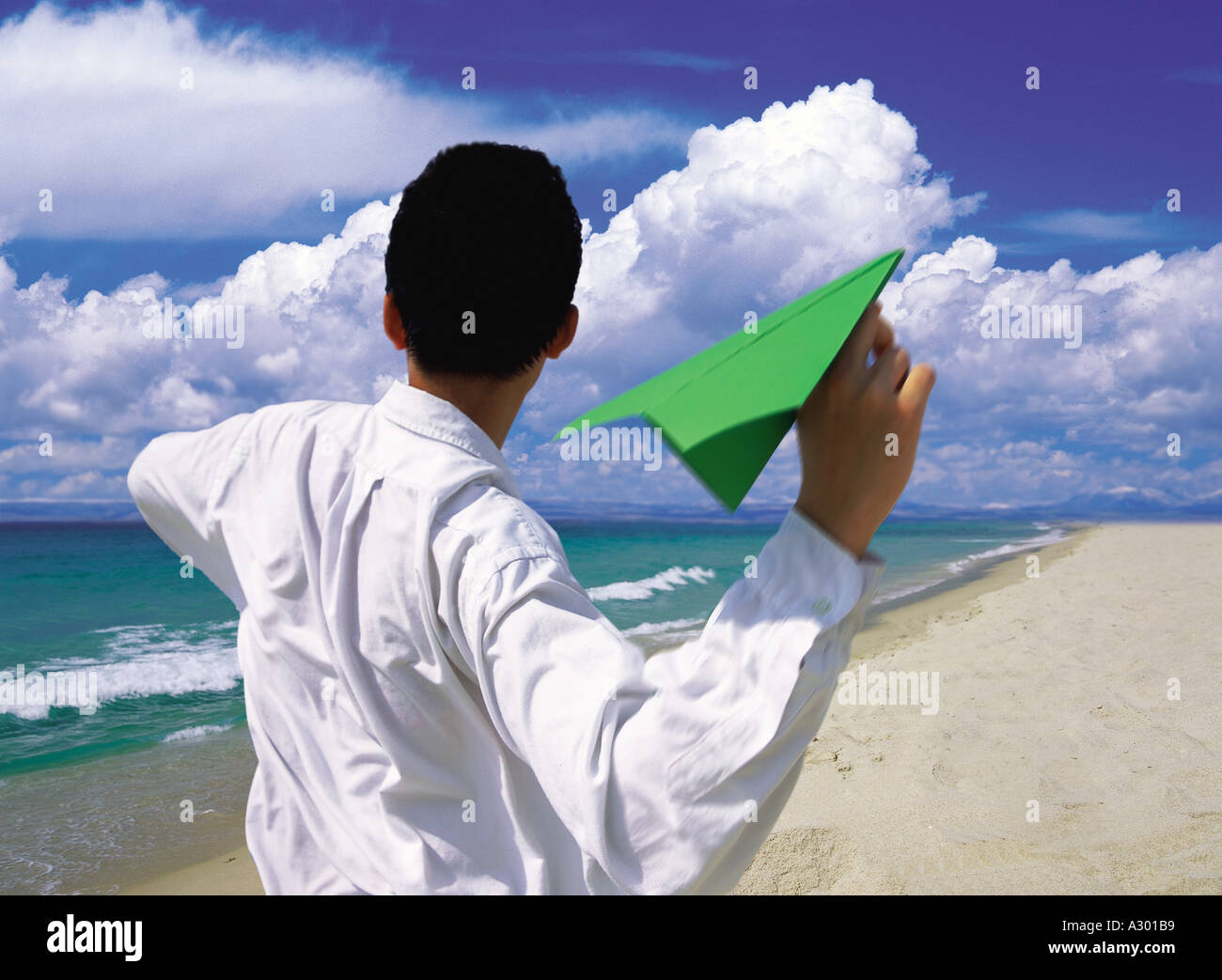 Paper plane hi-res stock photography and images - Alamy