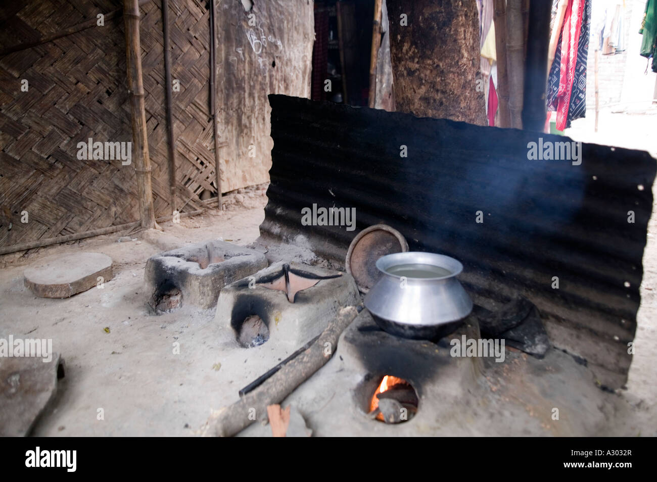 Common cooking area Dhaka Bangladesh Stock Photo - Alamy