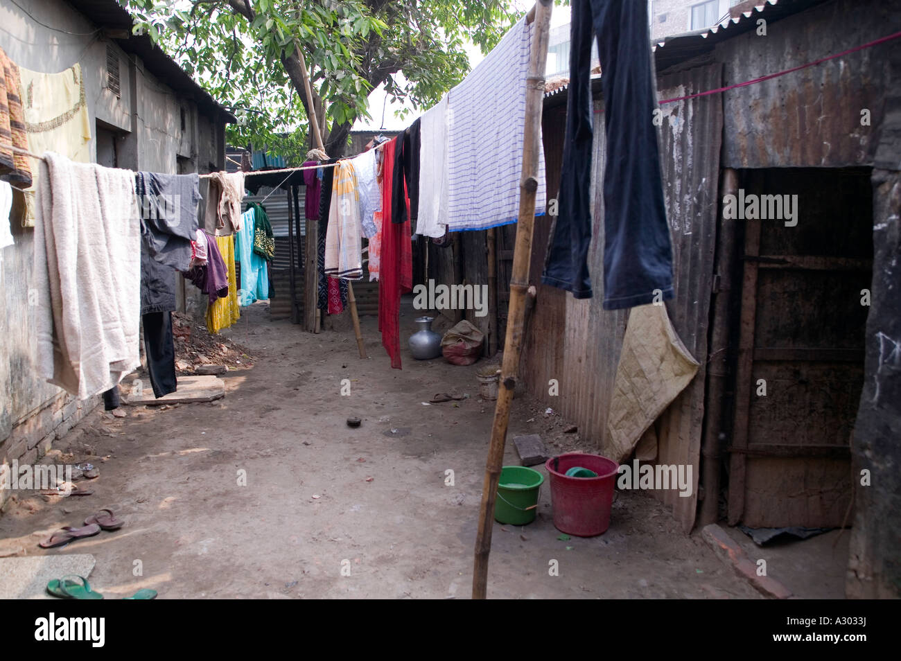 Courtyard in low income residential hi-res stock photography and images ...