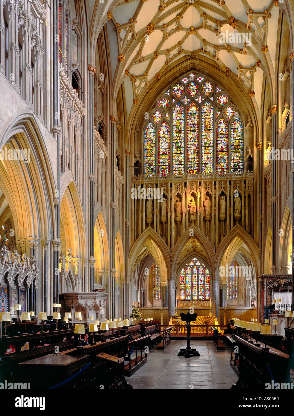 Wells cathedral quire hi-res stock photography and images - Alamy